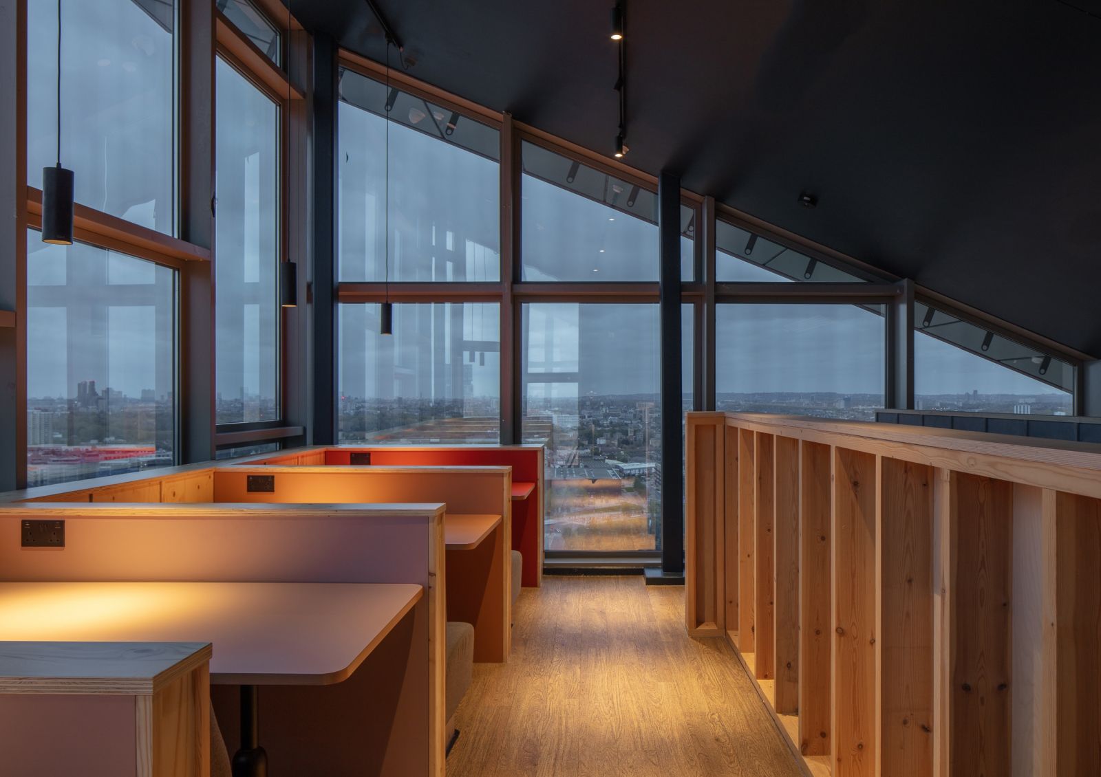Unite Stratford One - Manalo & White Architects