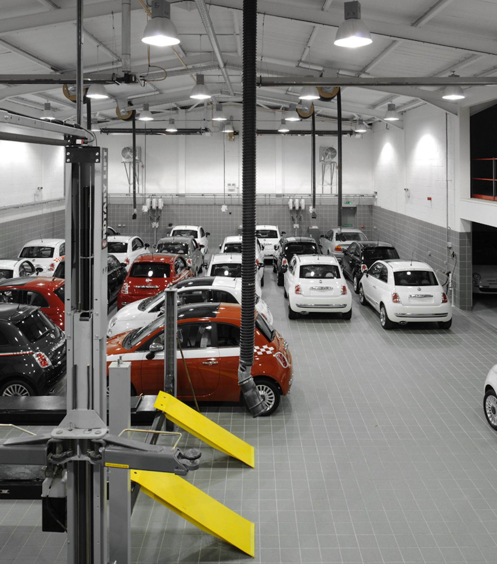Fiat Garage - Manalo & White Architects